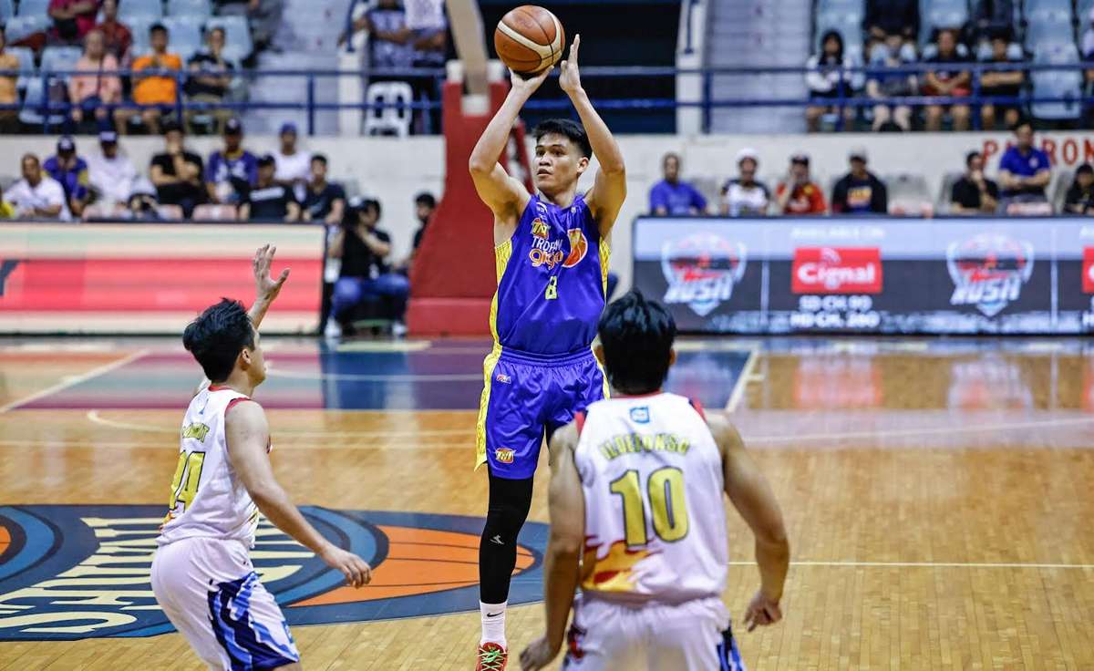 Oftana lifts TNT past Rain or Shine in PBA