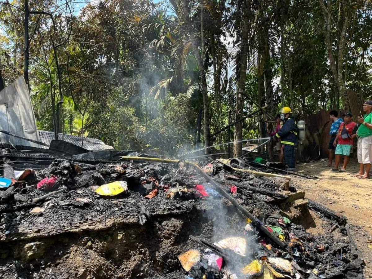 Fire destroys two homes in Capiz town