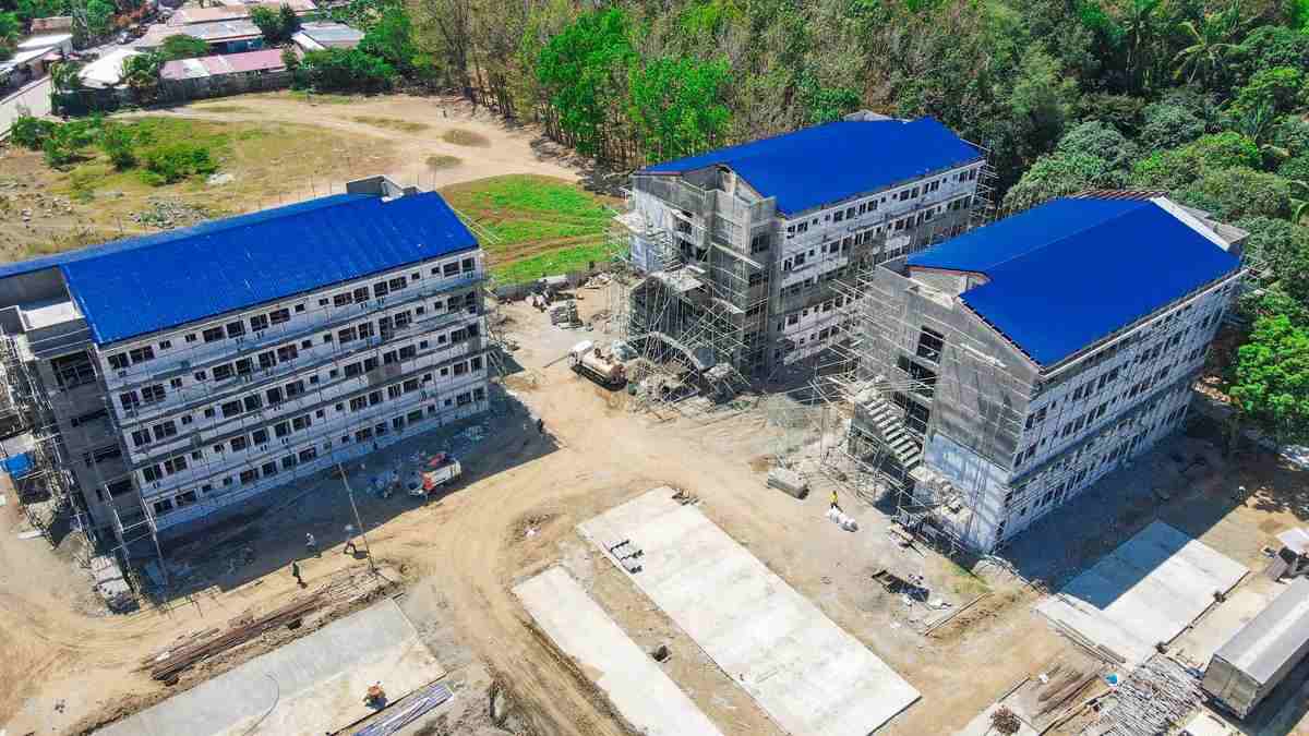HOUSING GOALS: Iloilo City Government pursues more shelter projects for ...