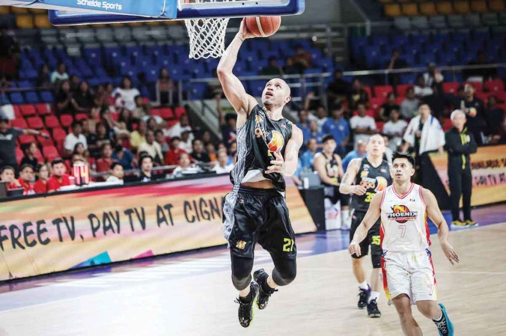 Williams’ vintage game carries TNT over Phoenix in PBA