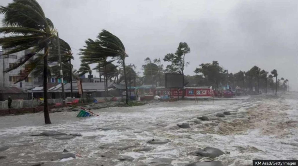 At least 16 dead as cyclone hits Bangladesh and India