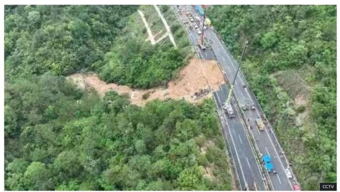 China highway collapses, 24 people killed