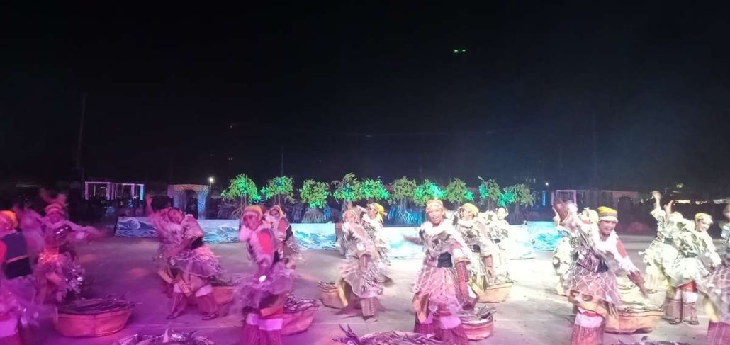 Sibunag’s Hubon Balsahan clinches Manggahan cultural competition ...
