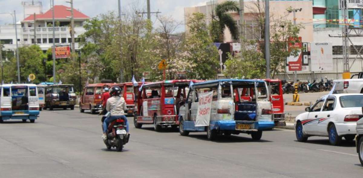 DOTr urged to reevaluate PUV Modernization Program