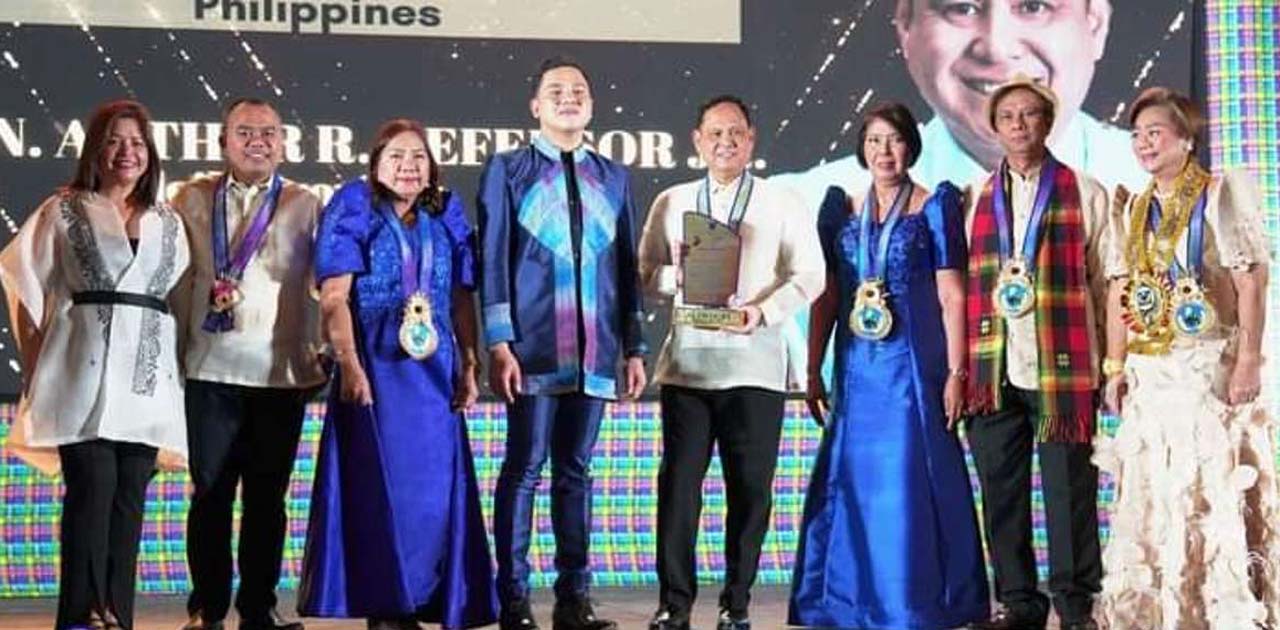 Social workers hail Defensor for effective social welfare programs