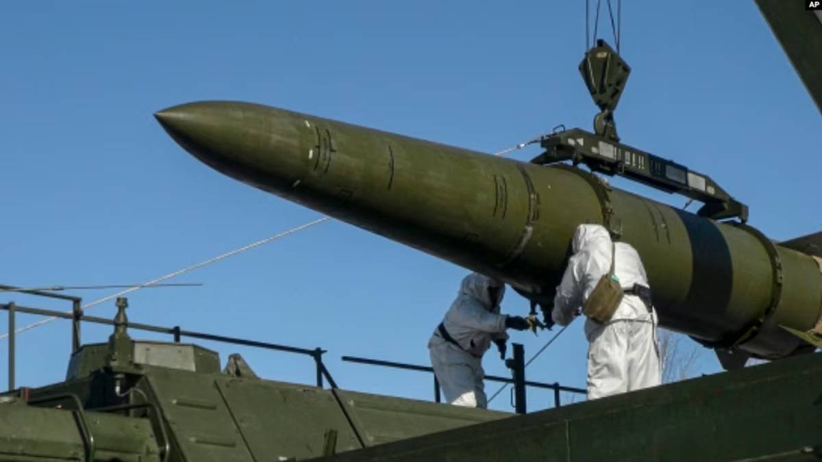 Bild734c85118d16dfdac1ddfcd00fd8398arussia Holds Nuclear Drills With Subs Amp Land Based Missiles After