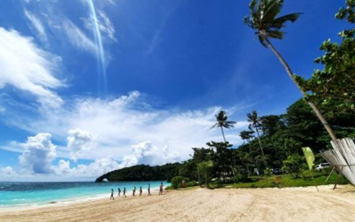 Boracay logs over 100K tourists in first two months of June