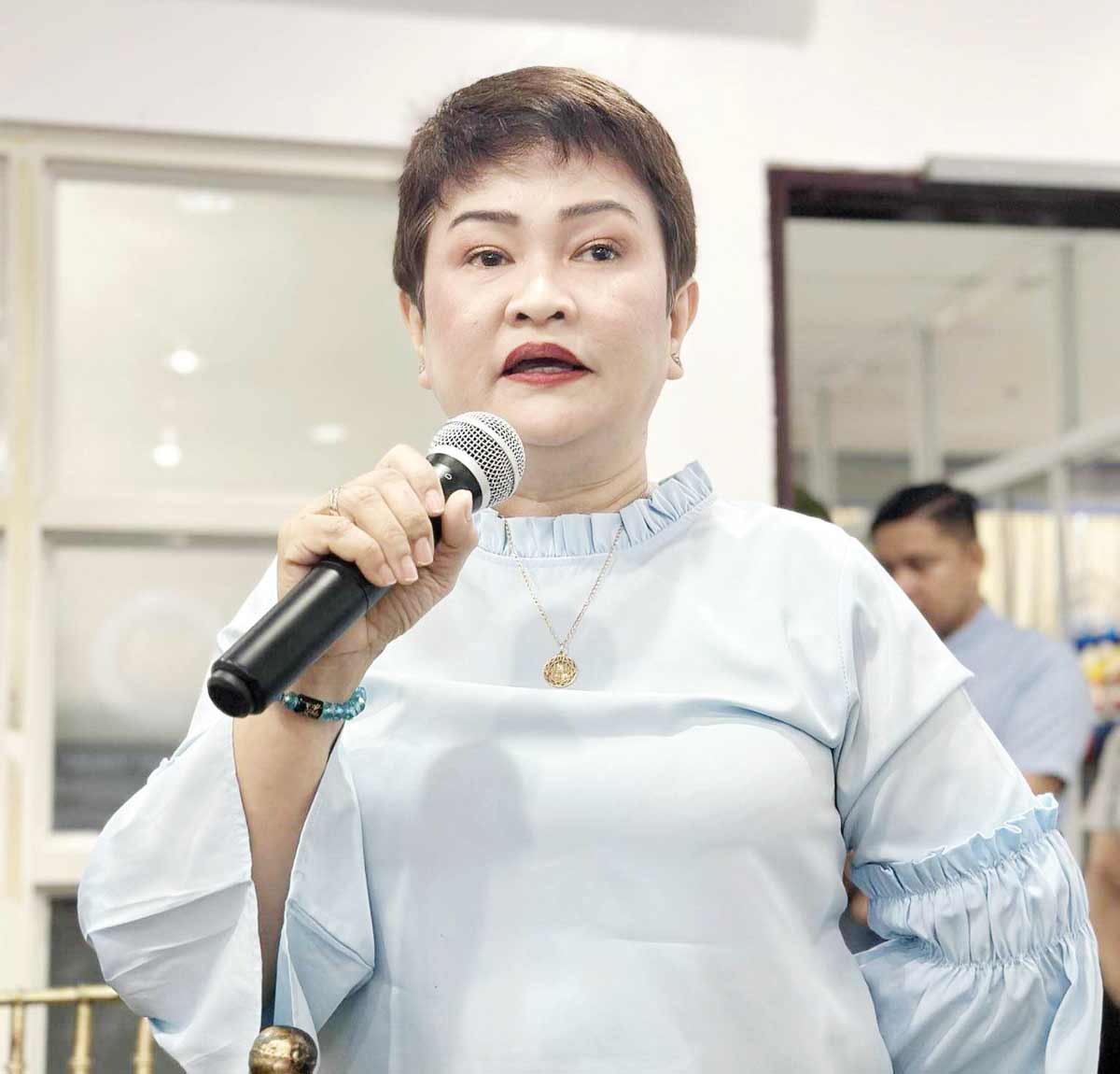 COMPREHENSIVE CARE: Badiangan battles dengue with reinforced medical ...