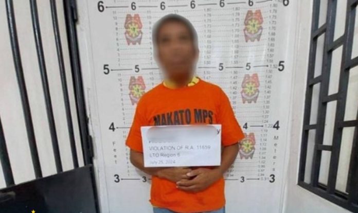 Colorum van driver arrested in Makato