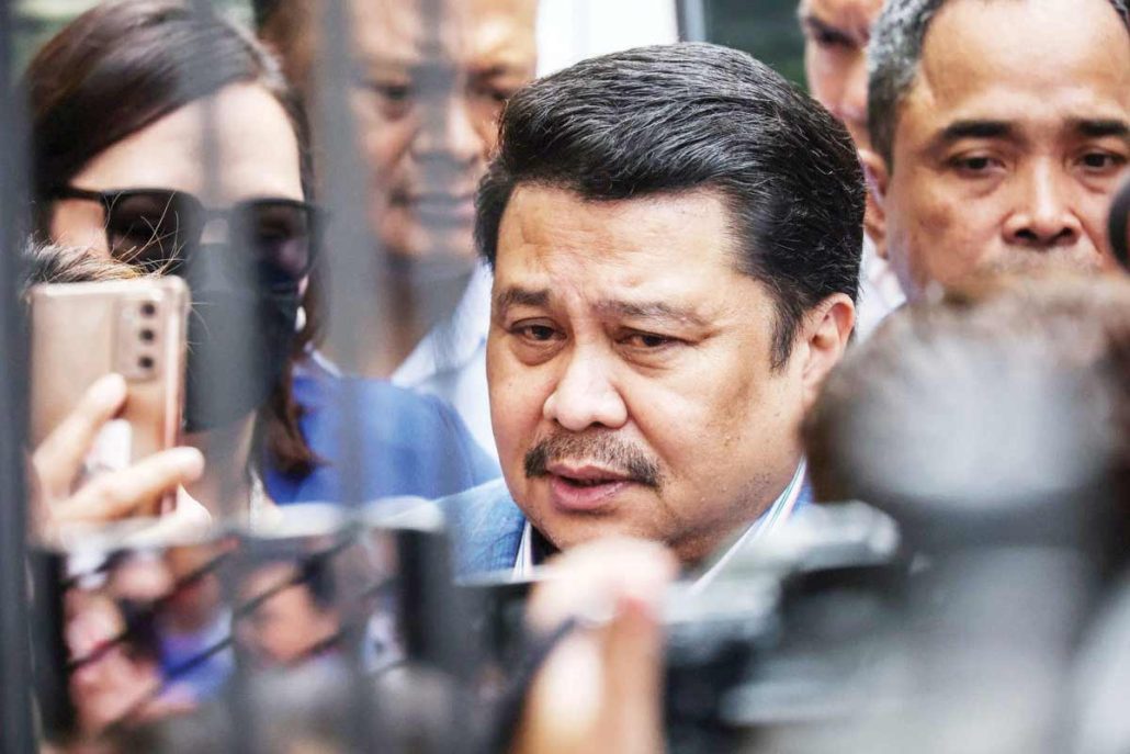 Sandiganbayan reverses Jinggoy’s bribery conviction