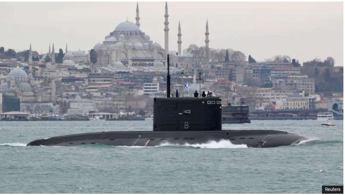 Ukraine sinks Russian submarine in Crimea