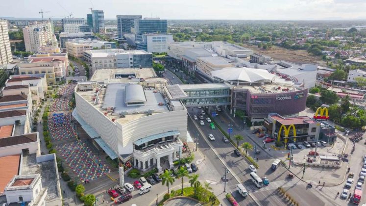 Through the years, Megaworld has been transforming the old airport into Iloilo's bustling CBD