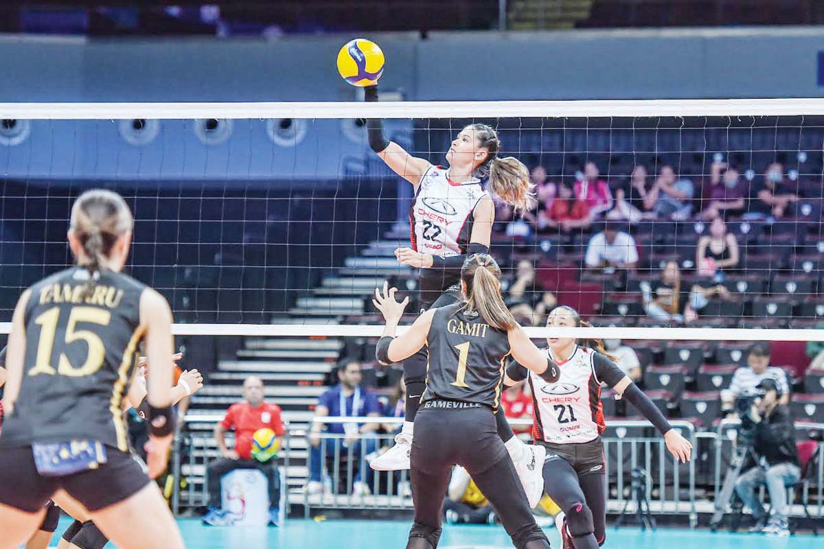 Crossovers sweeps Thunderbelles to clinch PVL q’finals seat