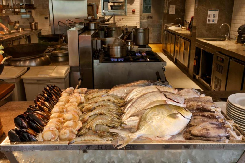 “Elevate Your Taste: The Good Catch Seafood Buffet Combines Gourmet ...