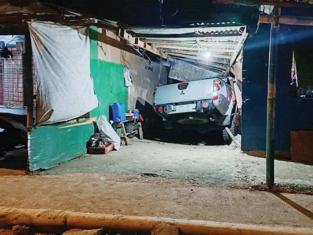 One hurt in pick-up truck-jeepney collision