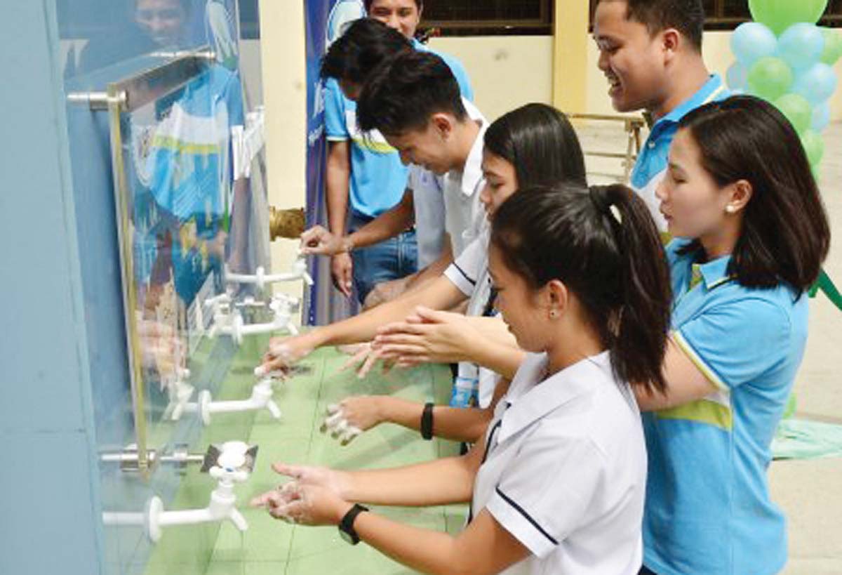 GLOBAL HANDWASHING DAY; DOH: Proper hand washing first line of defense ...