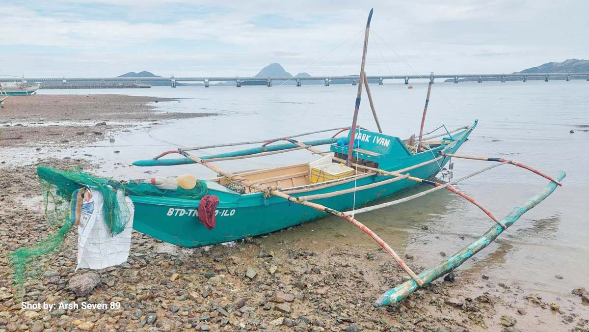 Boat seized off Concepcion coast for ‘dynamite fishing’