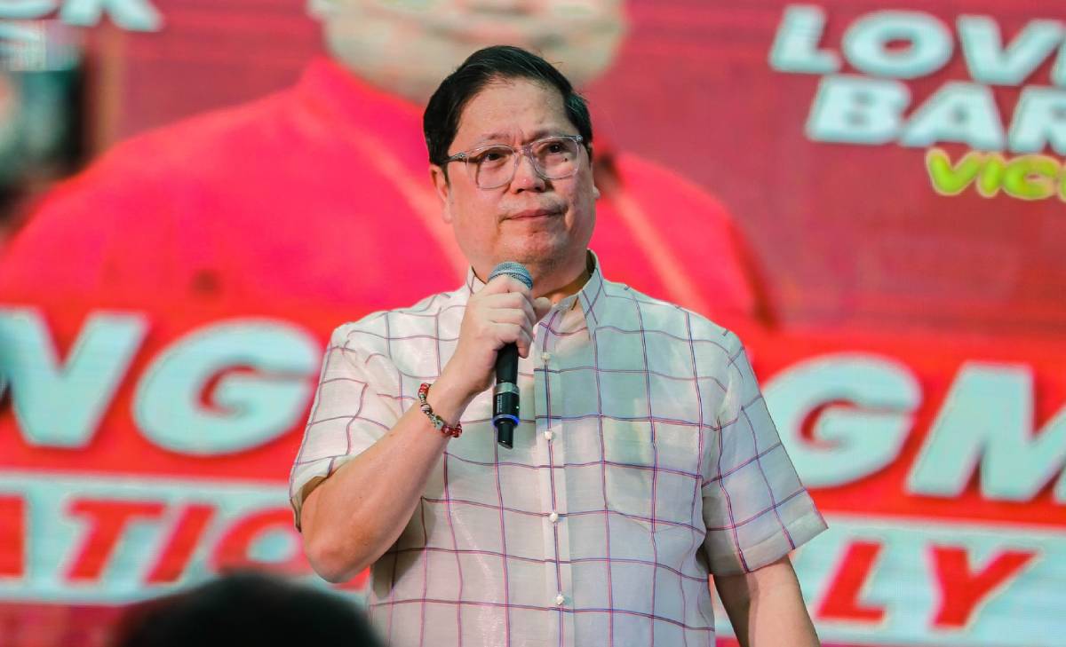 Was Mabilog offered clemency to drop from mayoral race?