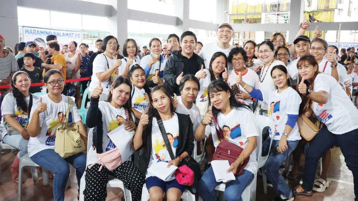 Uswag Ilonggo rolls out province-wide education aid in Aklan