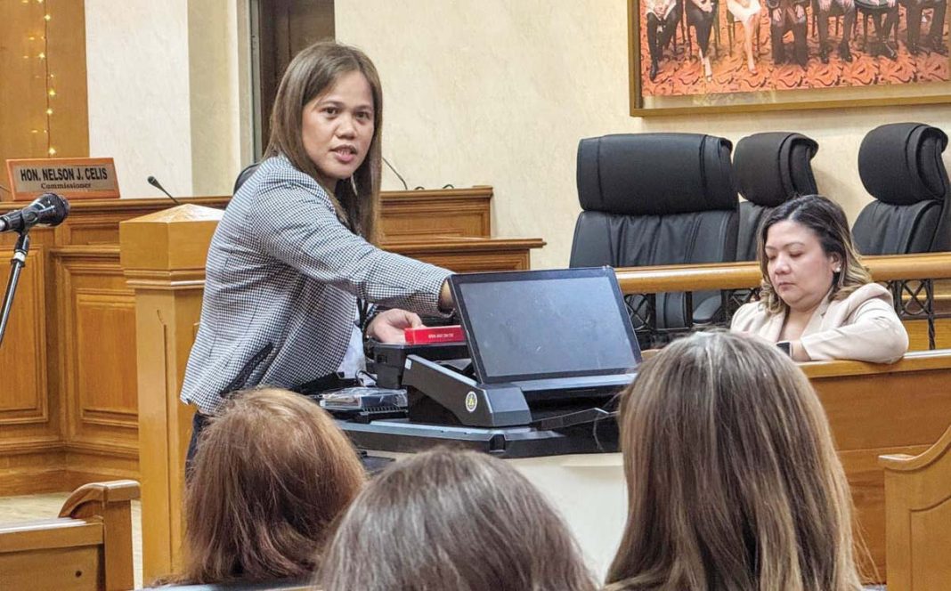 Comelec to showcase new vote counting machines