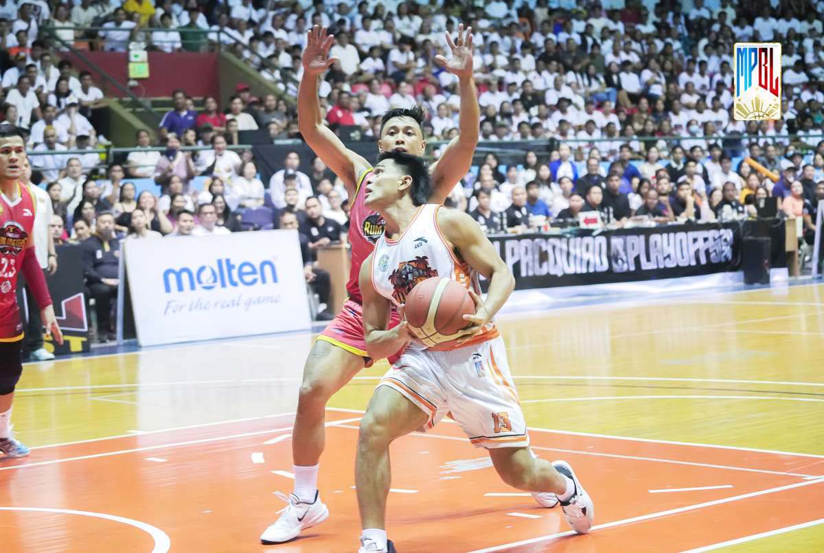 Gonzales shines as Quezon enters MPBL national finals