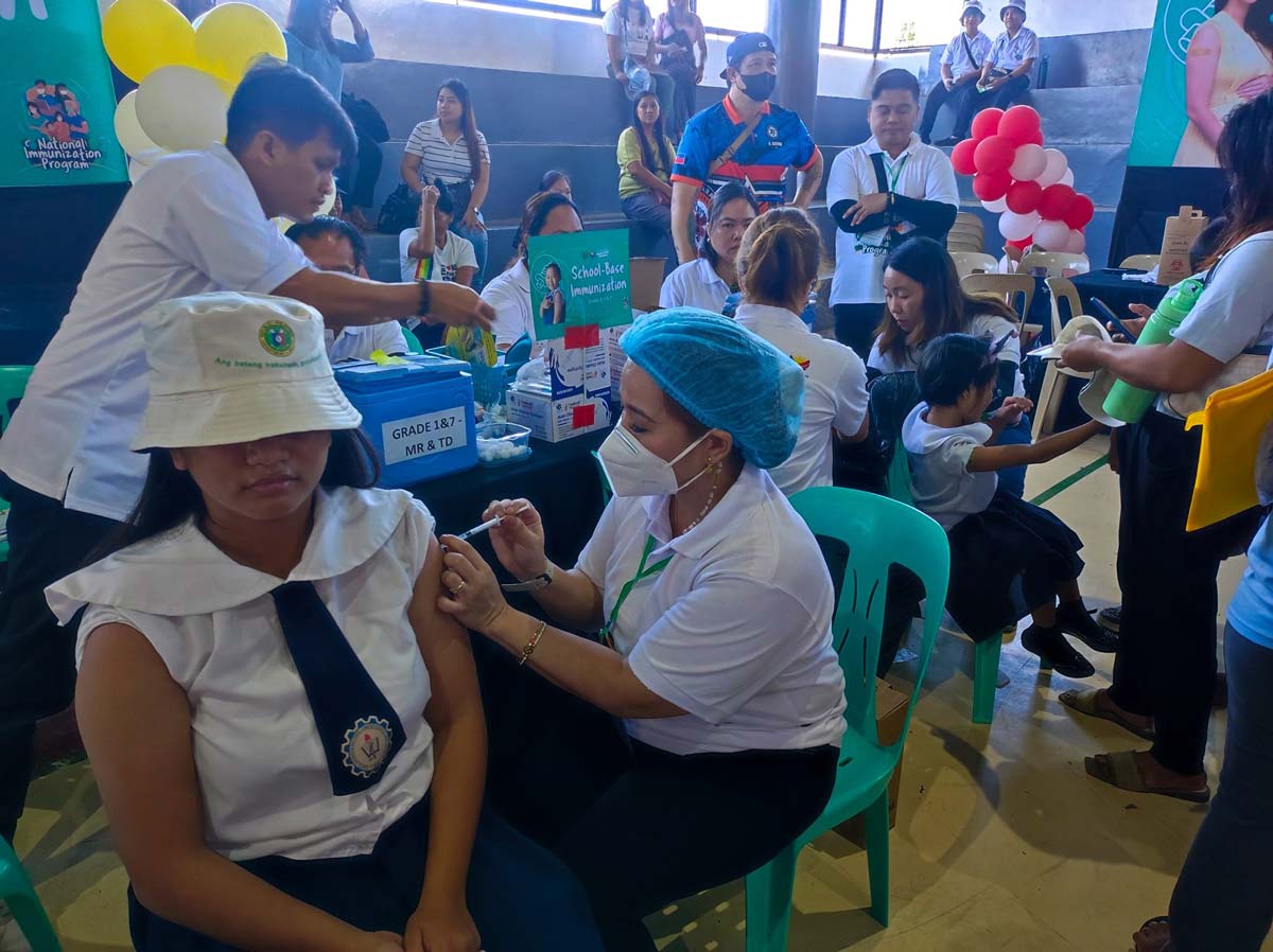 DOH-6 urges LGUs to conduct immunization drive to increase vax rate ...