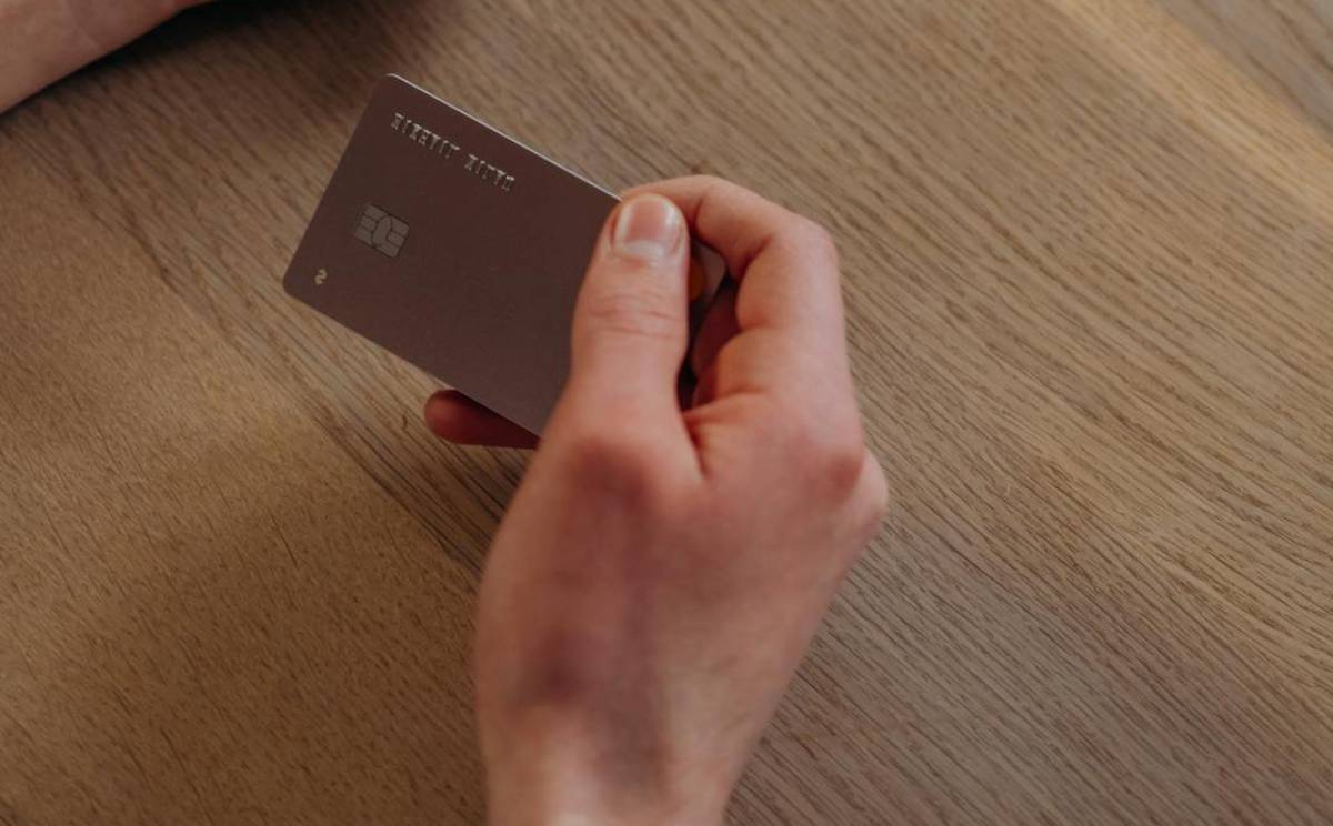 6 Things You Should Look for in Your First Credit Card Provider