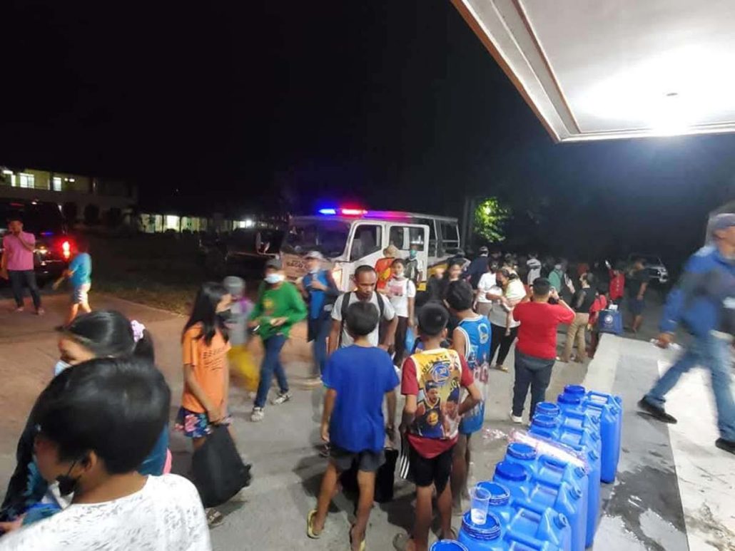 Kanlaon evacuees may spend Christmas, New Year in shelters