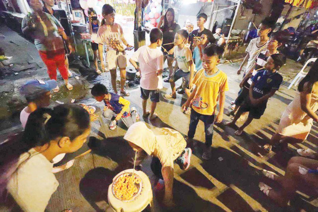 ‘GO NON-EXPLOSIVE’: Iloilo City pushes noise, light alternatives to ...