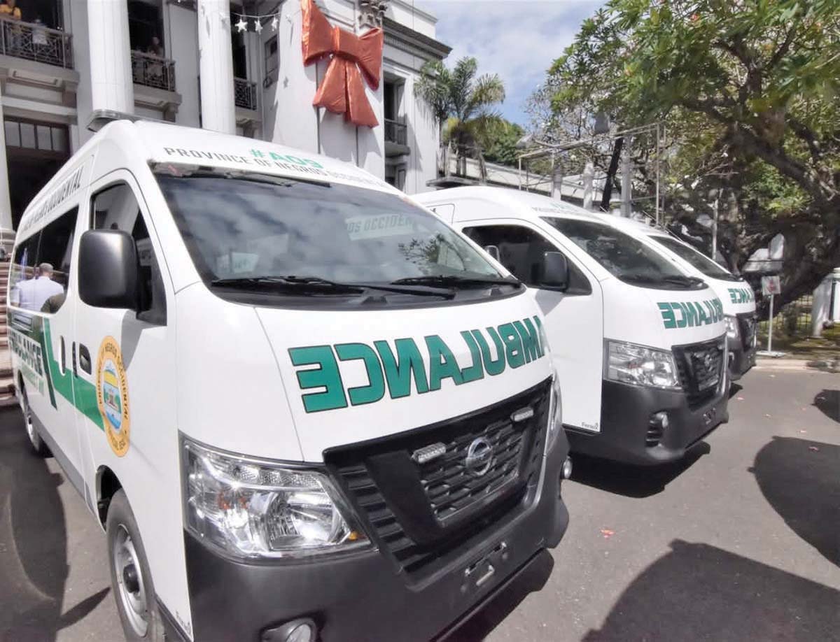 Negros Occidental LGUs get 11 ambulances