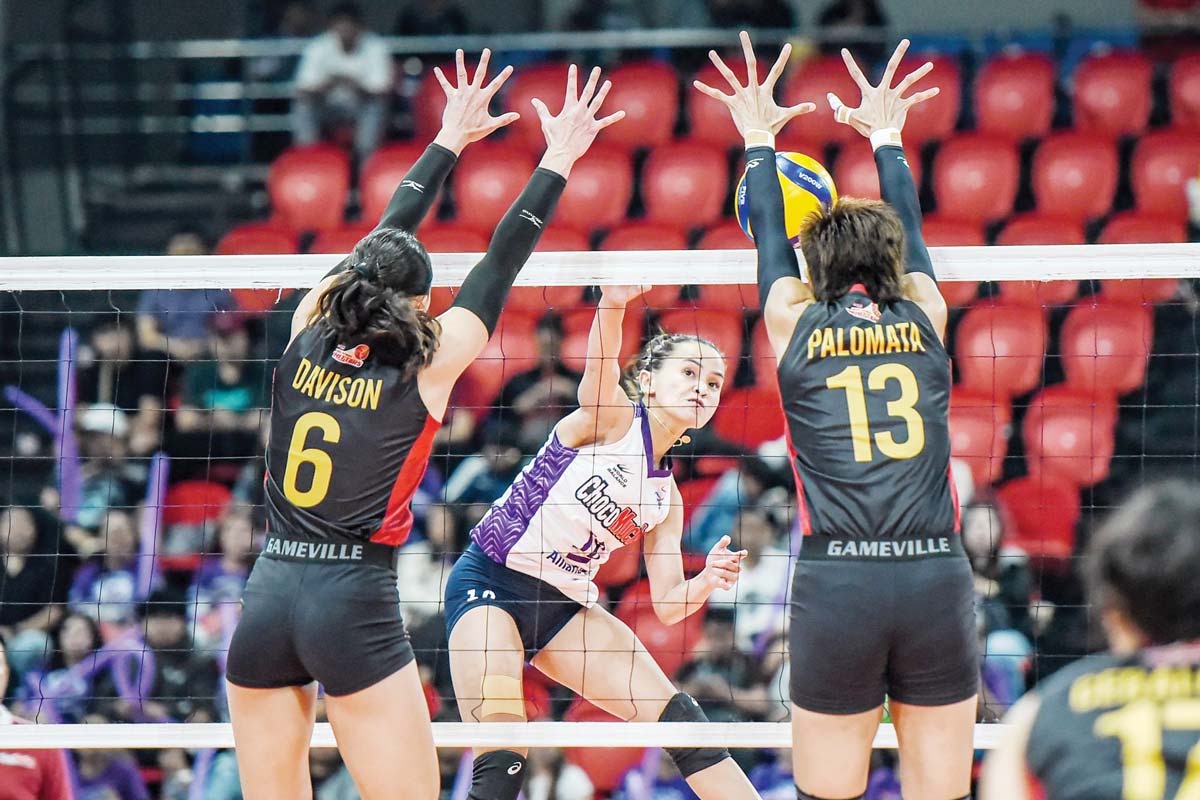 Flying Titans repels High Speed Hitters in PVL