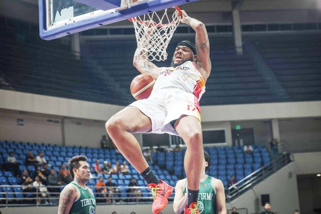 Smith leads way as Phoenix defeats Terrafirma in PBA