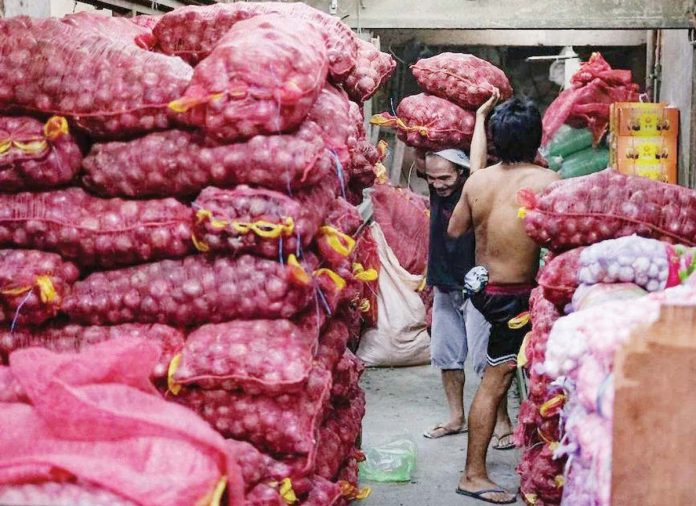 PH OKs importation of red, white onions