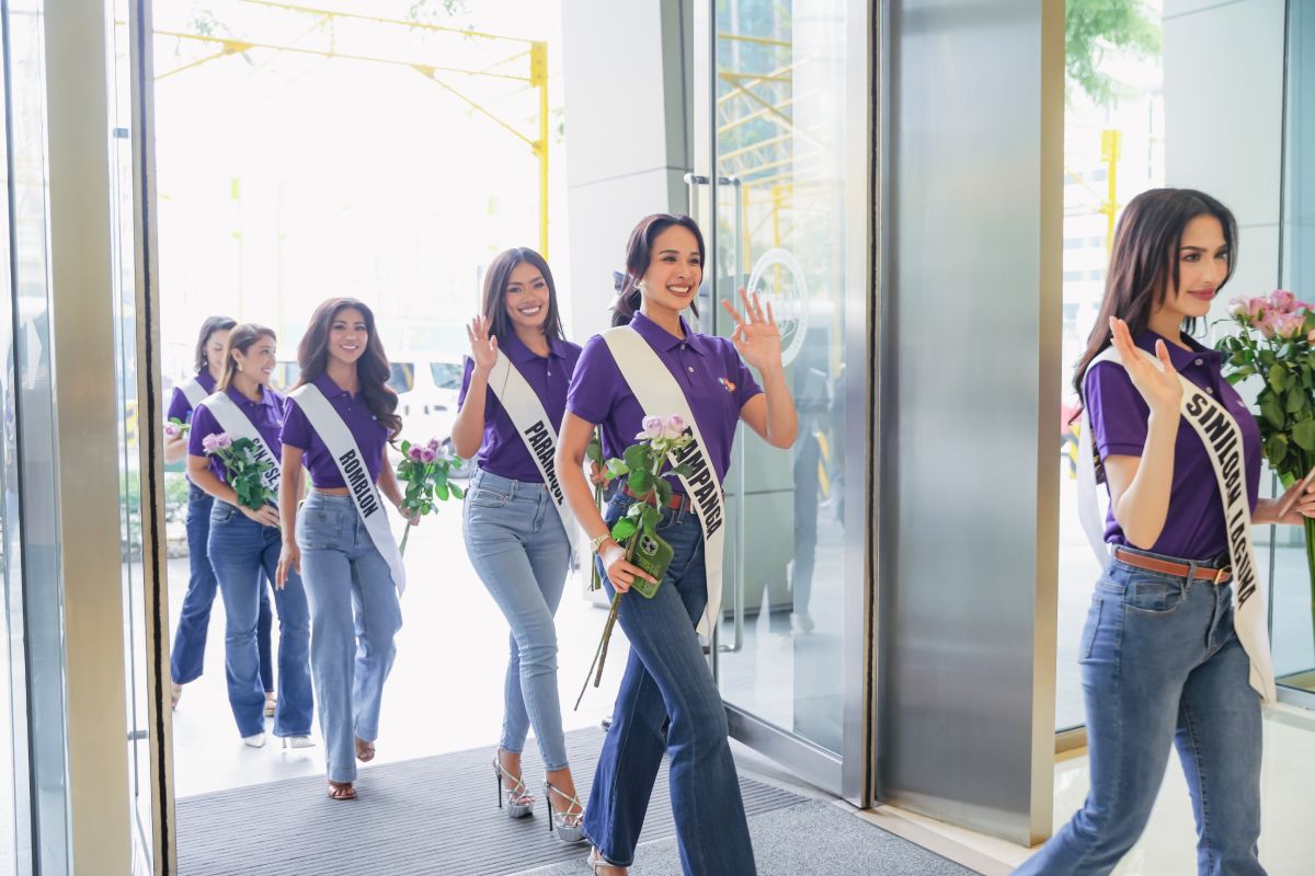 BingoPlus invites MUPH 2025 candidates to a company tour