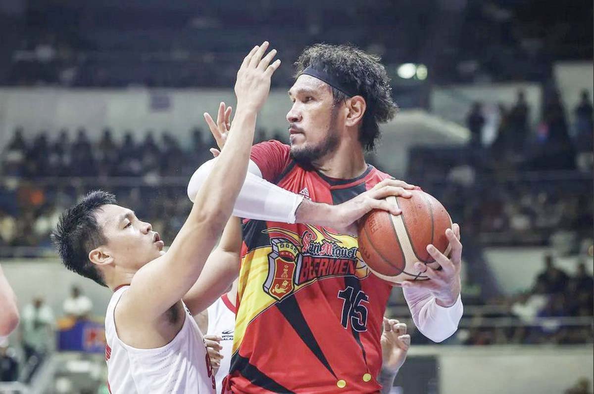 Fajardo, Thompson banner inductees in PBA ‘greatest’ list