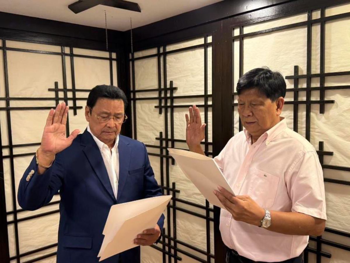 Lito Lapid opisyal nang nanumpa bilang senador