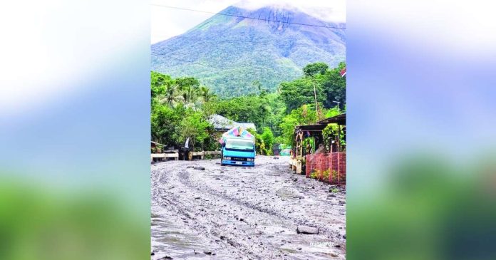 TFK-NIR lifts entry ban in Kanlaon 6-km extended danger zone