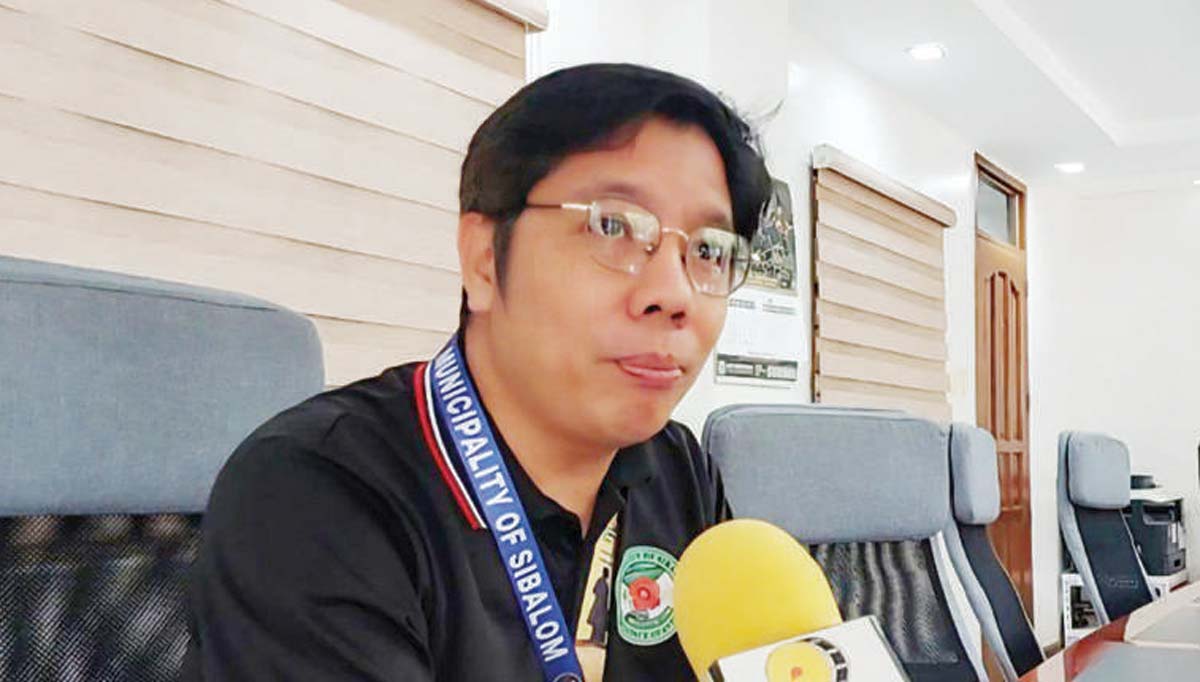 Farmer admits spraying pesticides prior to mass student illness in Antique