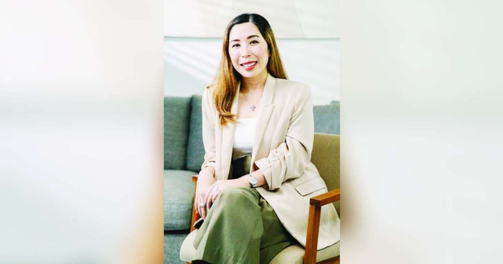 First Standard's Jacqueline Tan-Sainz earns global recognition as Best ...