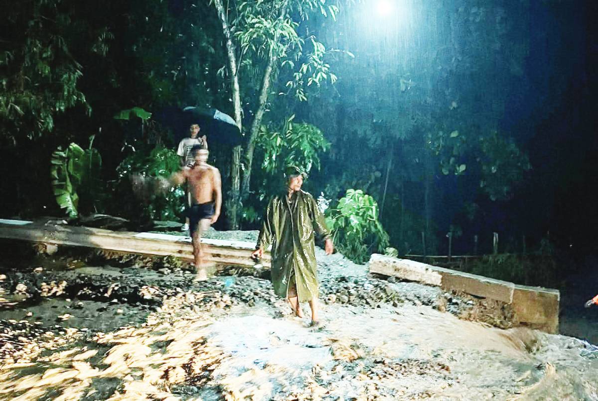 Antique placed under state of calamity: ‘Crising,’ ‘habagat’ leave over ...