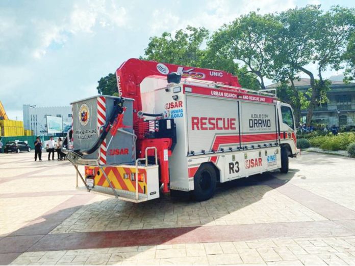 P8.6-M technical rescue truck boosts Iloilo City’s disaster response ...