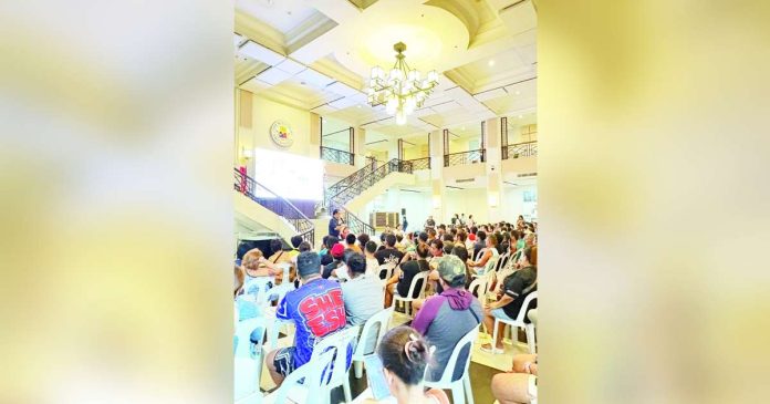 Bacolod mayor commits to provide safer homes for Barangay 27 fire victims