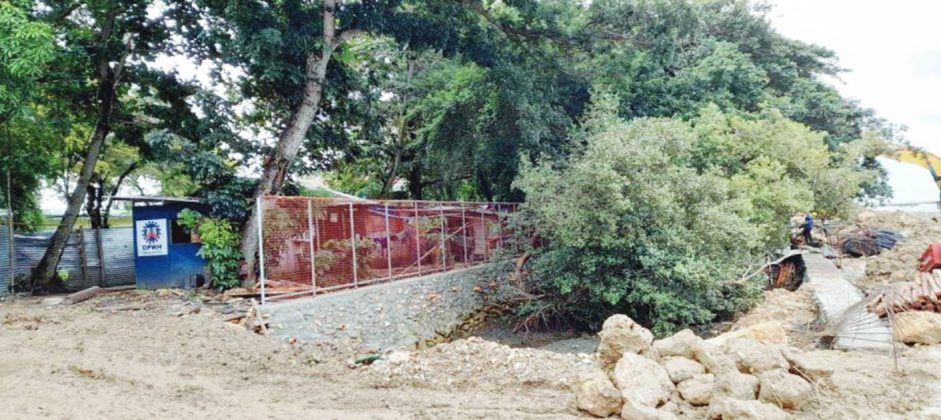 NO PERMIT, NO CLUE: Discaya construction firms hit with penalties, back ...