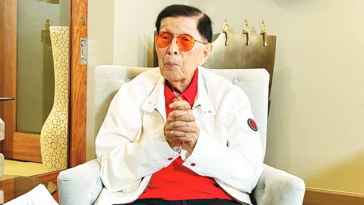 Enrile family unbothered by critics of late official
