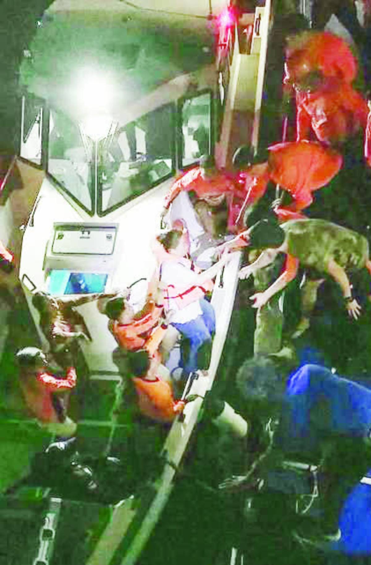 Passenger ferry sinks off Basilan; 15 dead, 28 missing