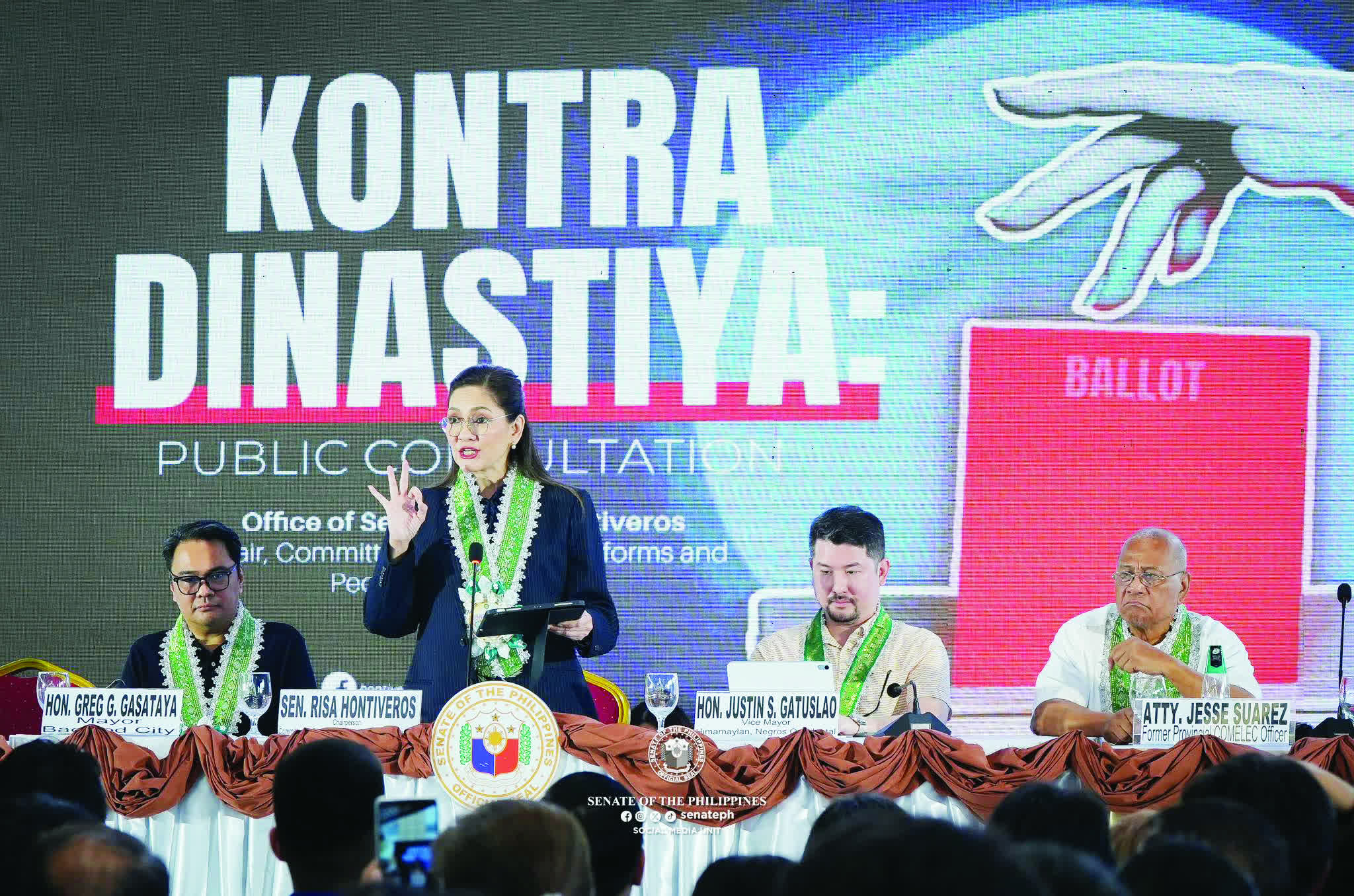 Bacolod mayor backs anti-political dynasty dialogues