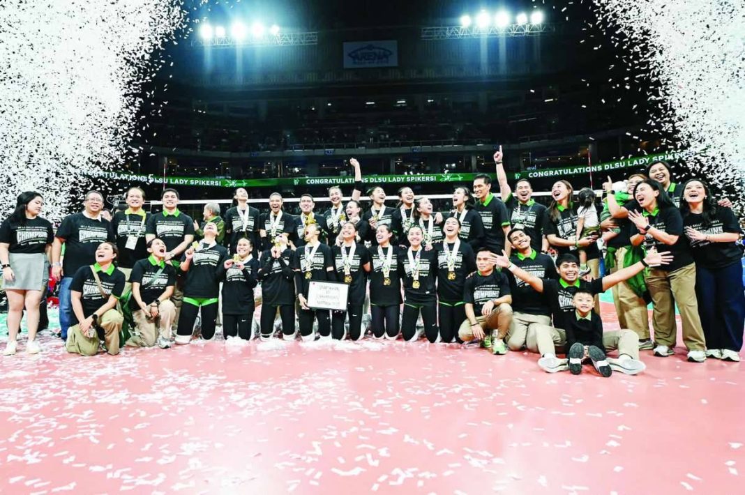 Flawless DLSU reclaims UAAP women’s volley title